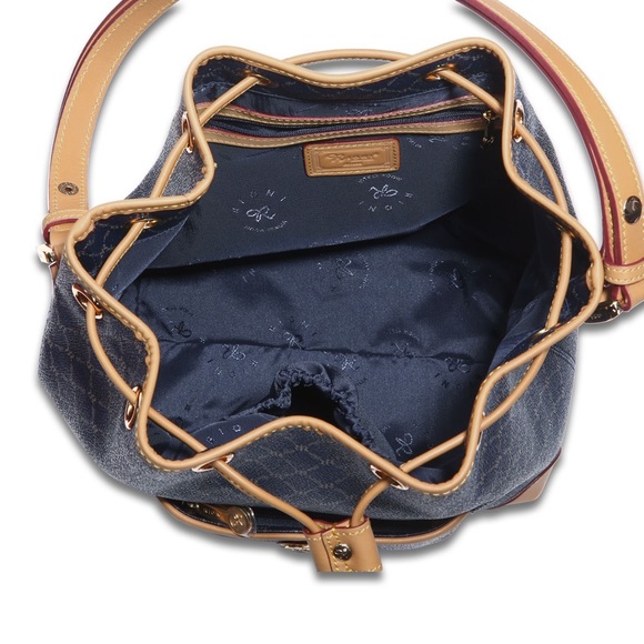 Rioni | Bags | Nwt Signature Luxury Navy Shoulder Bucket Bag | Poshmark